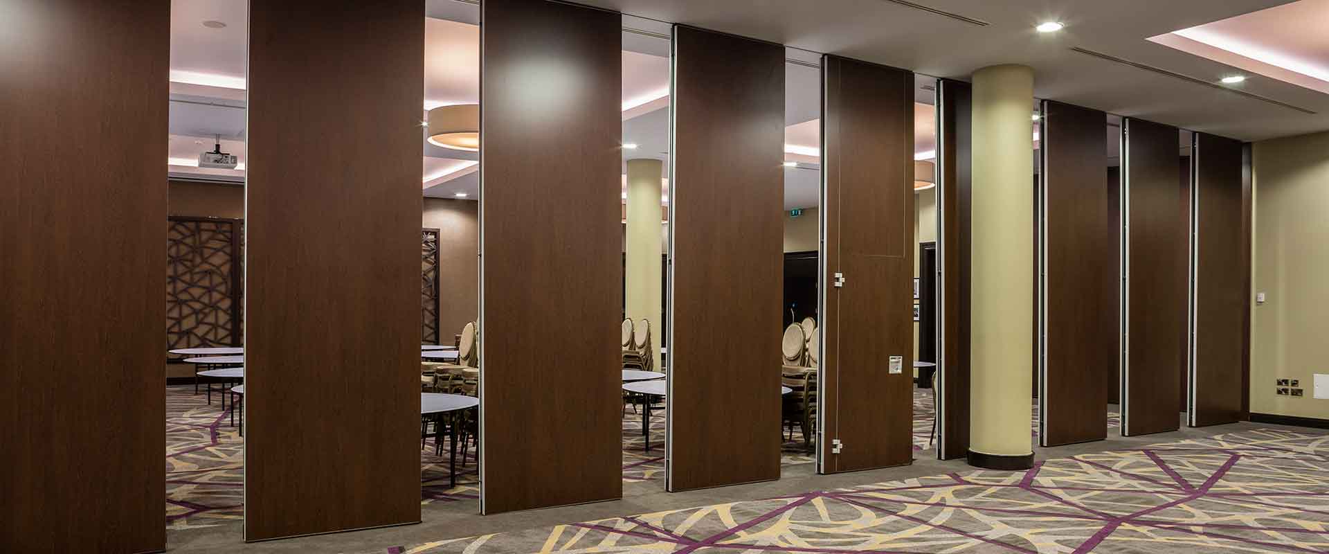 Dividers – UK Manufacturers of movable, folding, sliding and glass ...